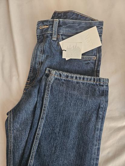    Nove ZARA TRF farmerke sa etiketom 38