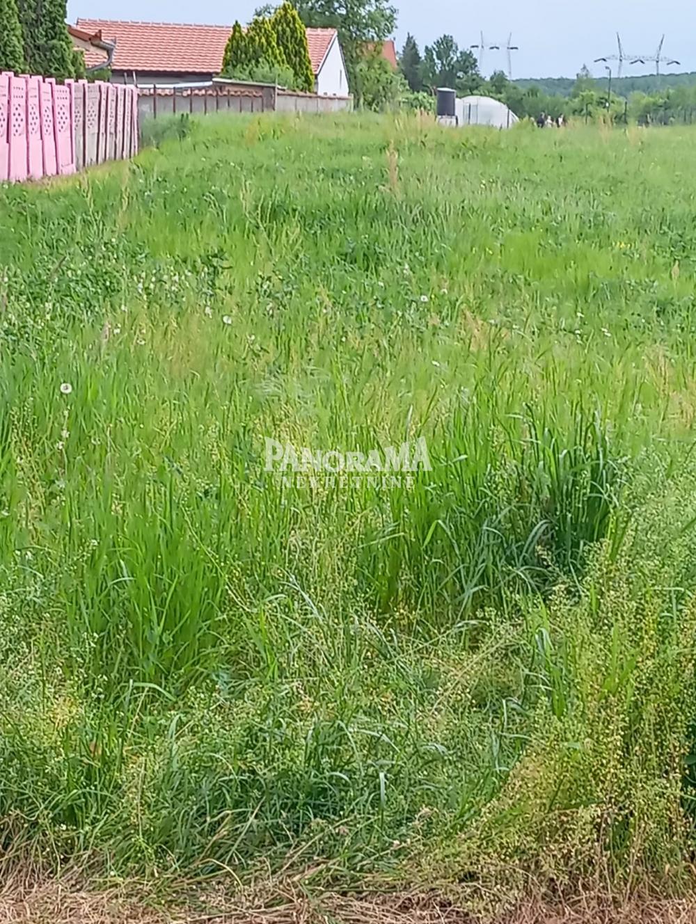 Plac u Staroj Lipovici od 22,5 ari ID#5604
63.000 €