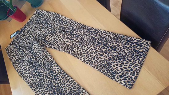 nove tigrastog dezena pantalone 3xl