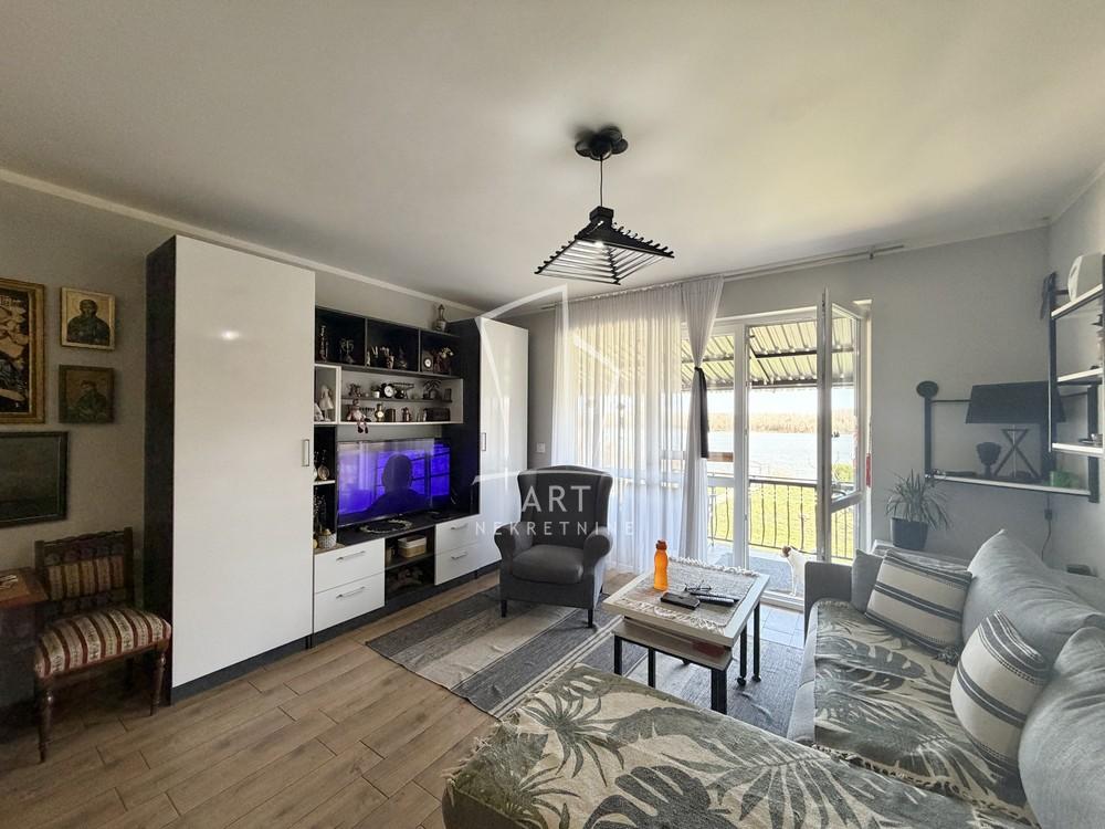 Kuća na reci Dunav, mereno 154m2 ID#14381
380.000 €