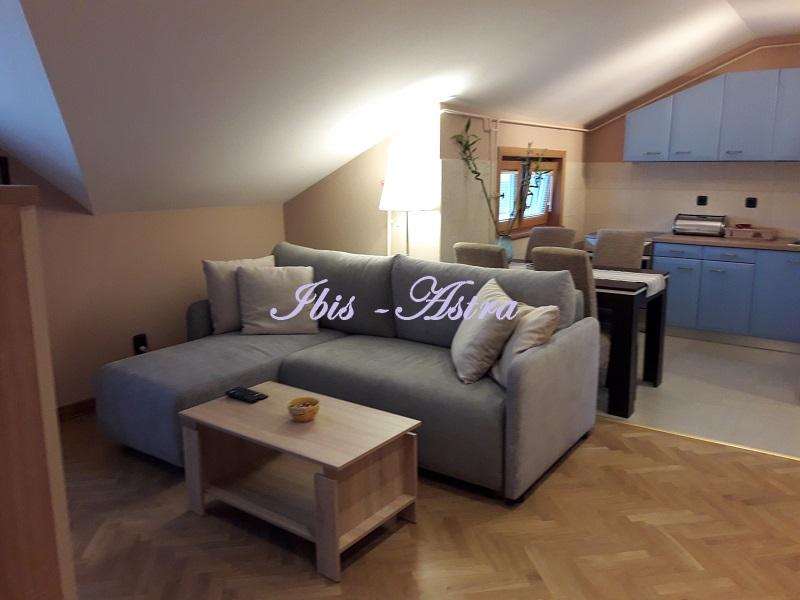 Stan za izdavanje Strahinjića bana ID#507734
1.000 €