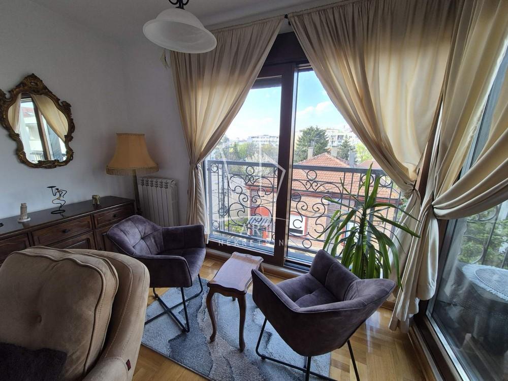 Luks dupleks sa garažom, pet friendly ID#14969
1.200 €