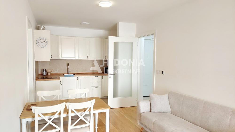Blok 65, ELIXIR GARDEN, nov, lux 2.0, opremljen ID#10489
235.000 €