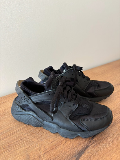 Patike Nike Huarache 39