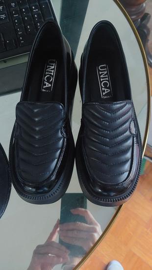 cipele 37 UNICA koza mokasine nove
