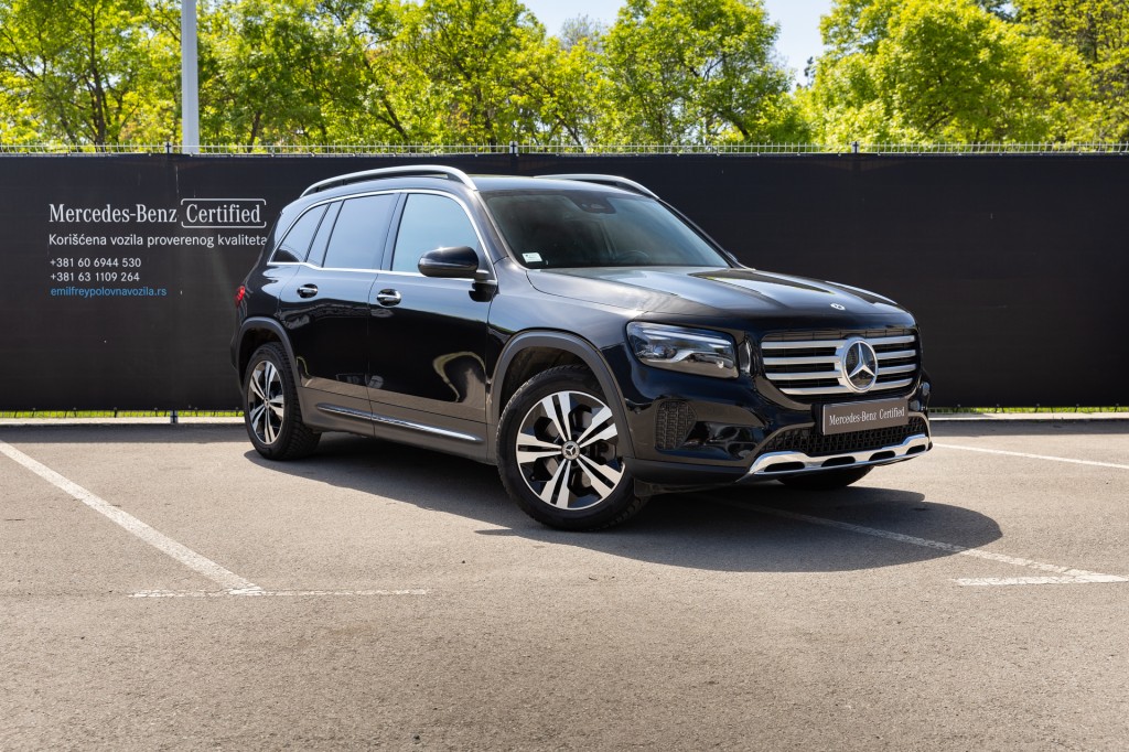 MERCEDES-BENZ GLB