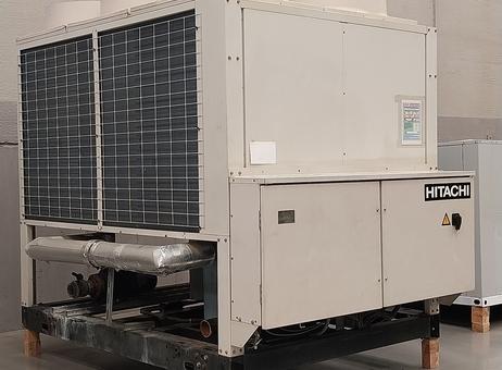 Chiller Hitachi RHUE70AG2