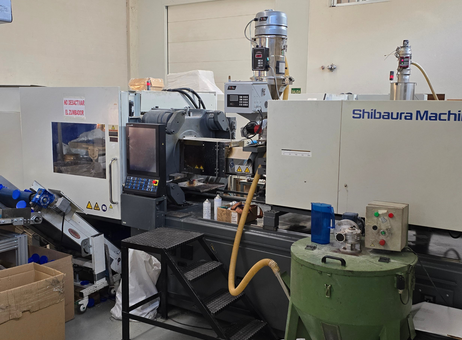 Električna mašina za injekciono prešanje SHIBAURA EC230SXIII-8A