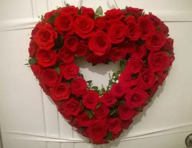 DEKORACIJE VENČANJA - RED ROSES