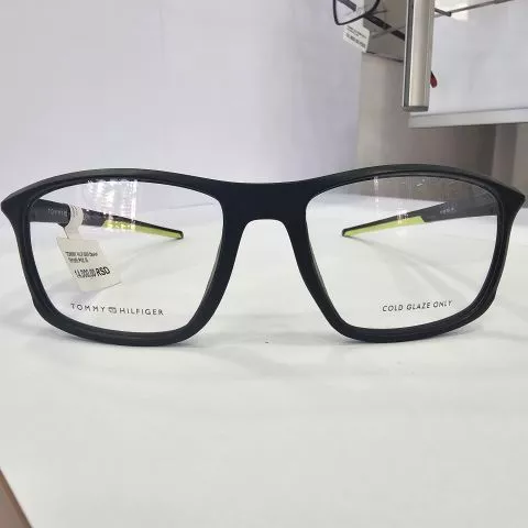 TOMMY HILFIGER MUŠKE NAOČARE ZA VID - MODEL 02