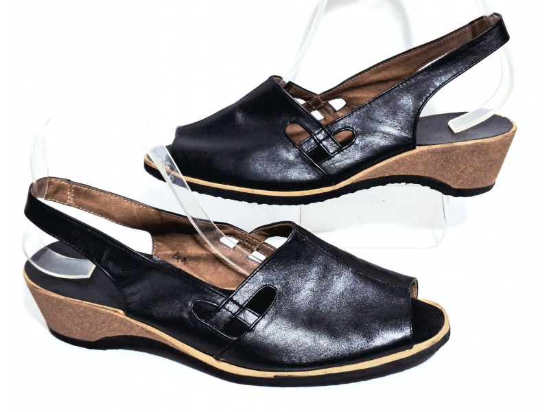 Lagane NOVE KOZNE sandale br.41