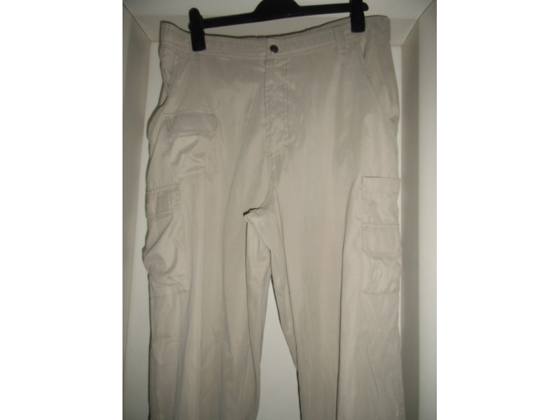 Muske pantalone sa dzepovima, vel.XL