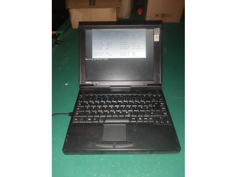 Dell Latitide LM retr Pentium I iz 1997 god