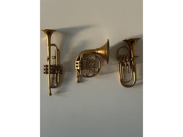 Truba i instrumenti - figure od mesinga