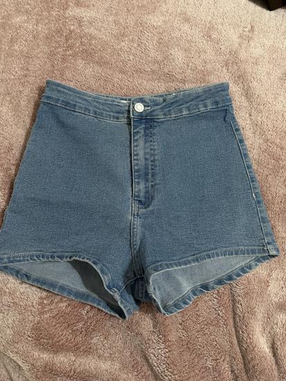 Bershka sorts