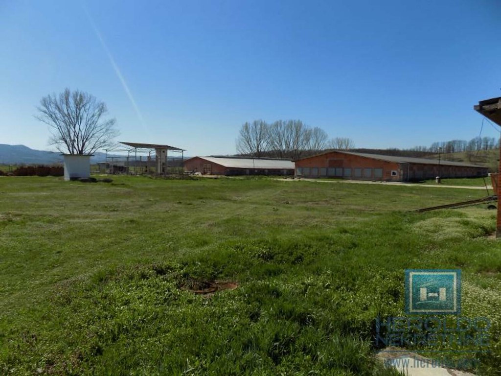 Poslovni prostor / Lokal, Boljevac - Sumrakovac | Prodaja · 16723m² · 790.000€
