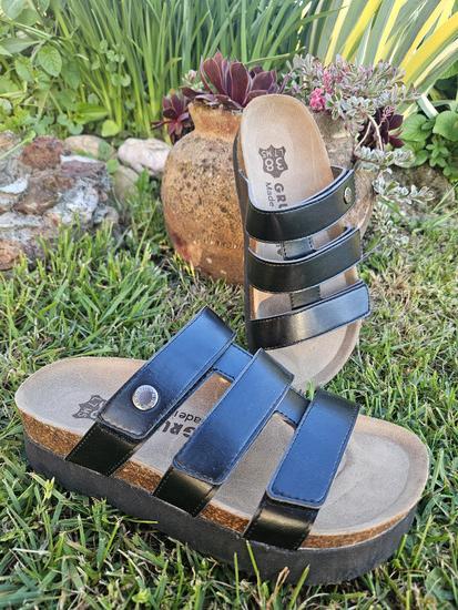 Vikend 2600rsd!!! Nove grubin kozne papuce