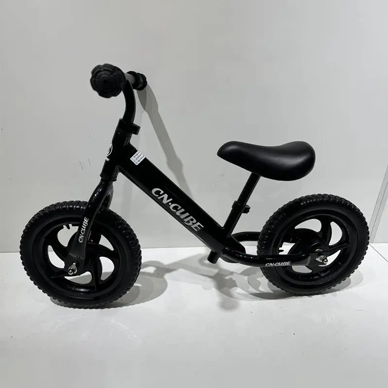 Eurobajk Balans bicikl za decu Model 1, Crni