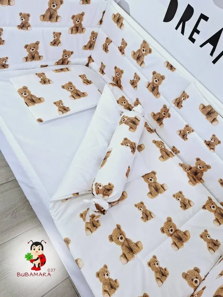 Bubamara037 Set posteljine za krevetac sa ravnom ogradicom, Beli