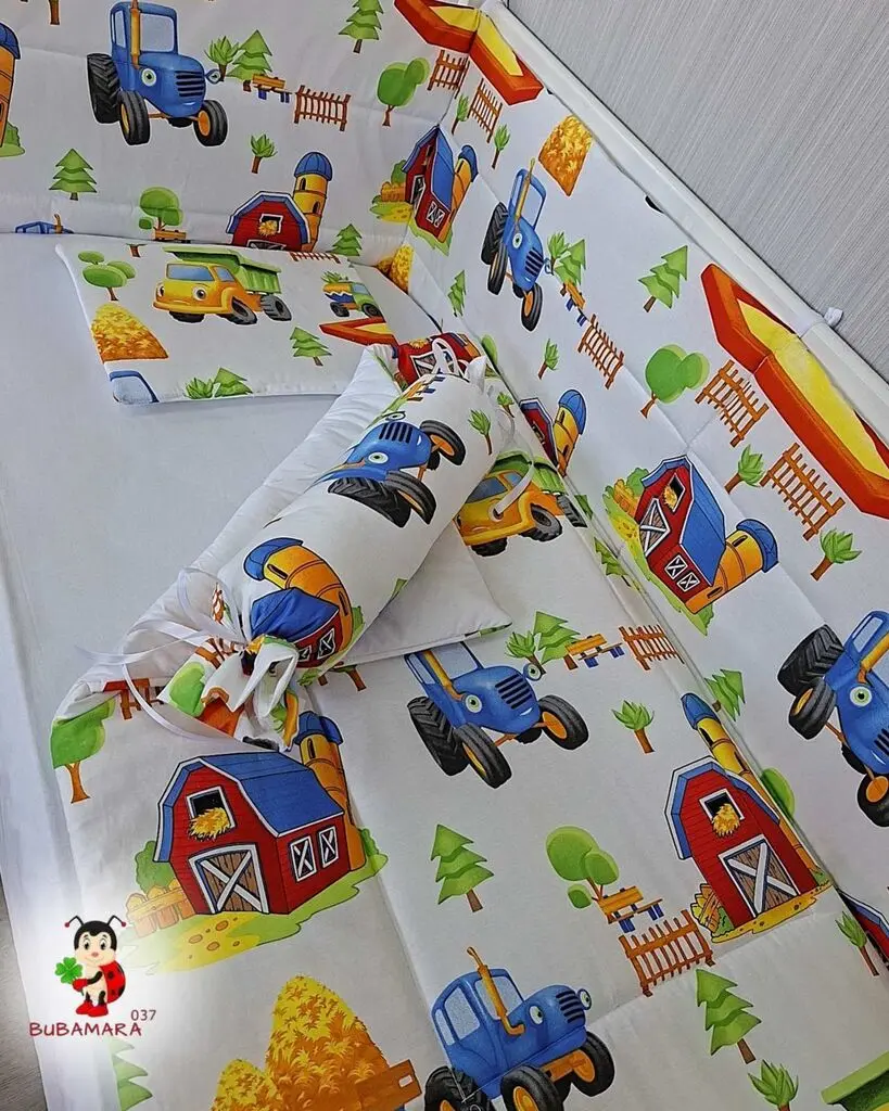 Bubamara037 Set posteljine za krevetac sa ravnom ogradicom Farma, Beli