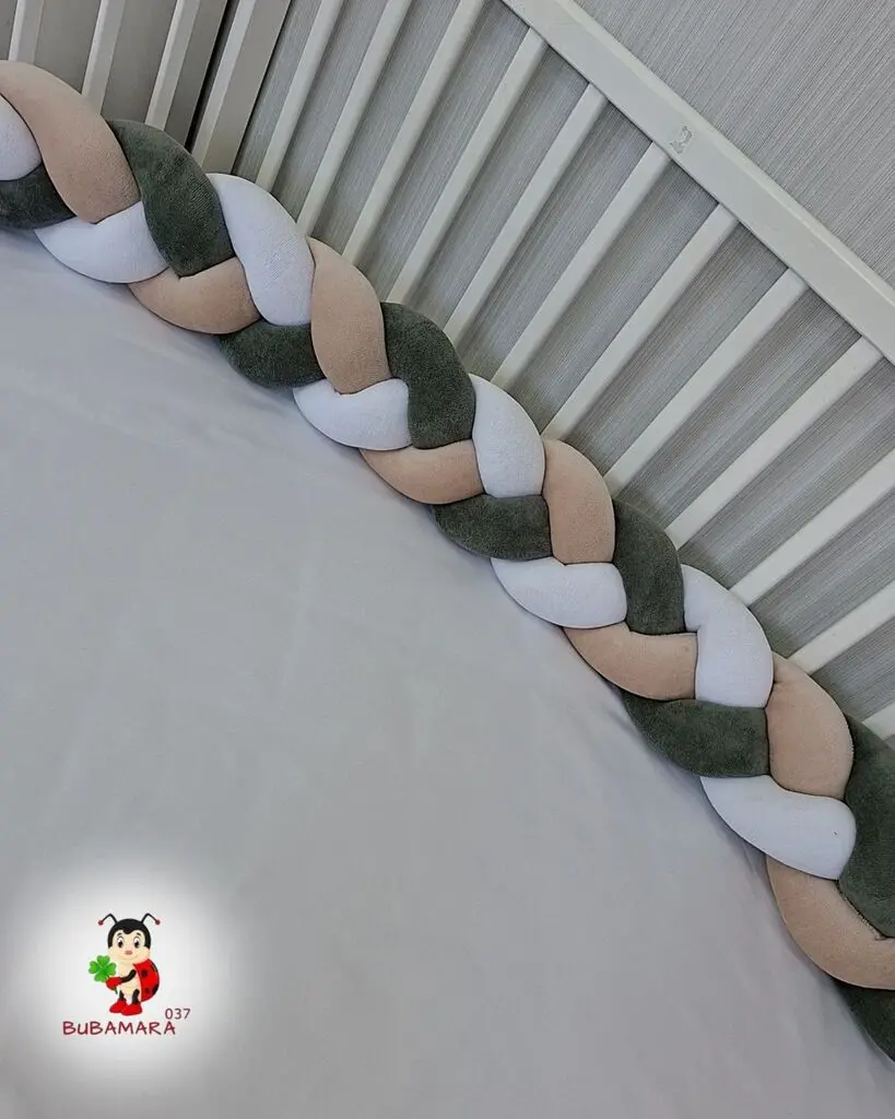 Bubamara037 Pletenica za krevetac, Trostruka, 300cm, Zeleno-krem