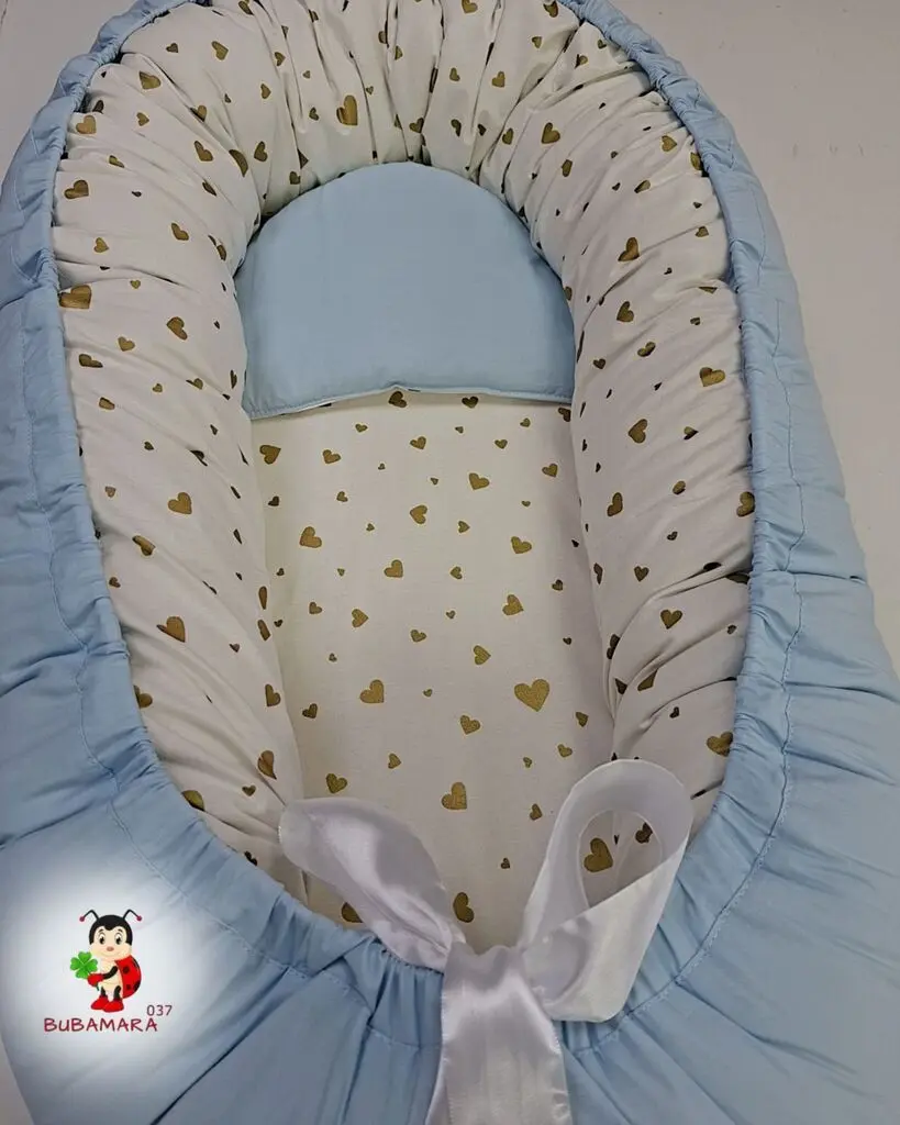 Bubamara037 Gnezdo za bebe Zlatna srca, Svetloplavo