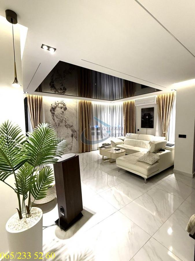 Zvezdara, Đeram - Bulevar kralja Aleksandra 70m2
