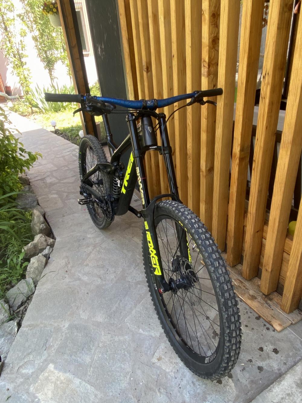 Trek Session 8 2020