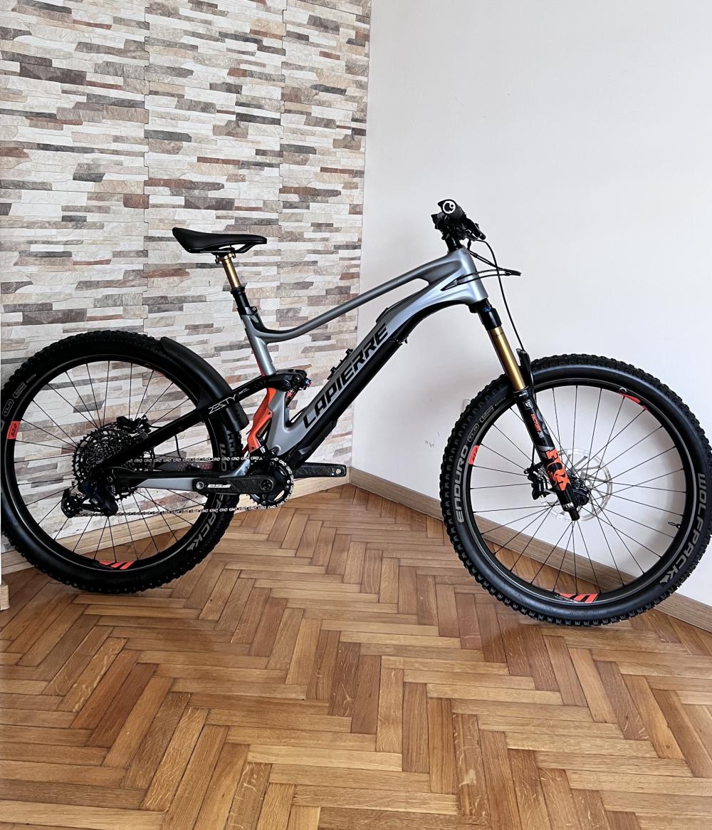 Lapierre eZesty AM LTD Karbon UltraLight Novo