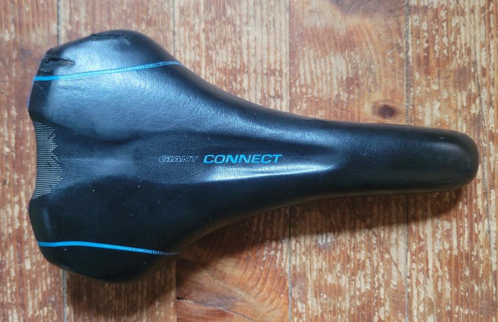 Giant connect sediste poklon