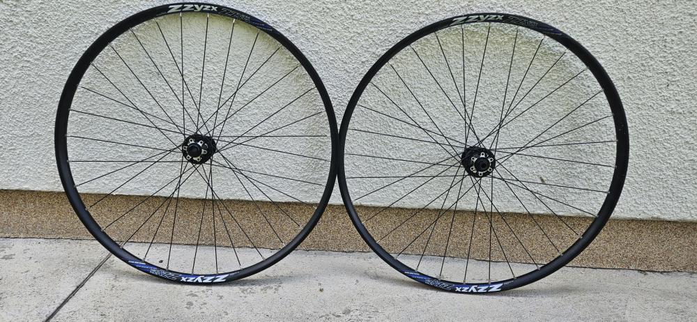 Tockovi 29er industrija 15x100 142x12
