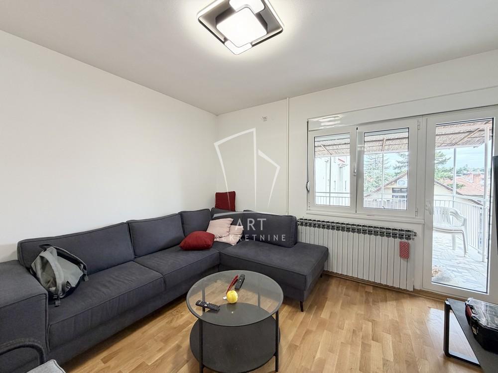 Sanska, Trosoban stan za izdavanje, 90m2, 800€