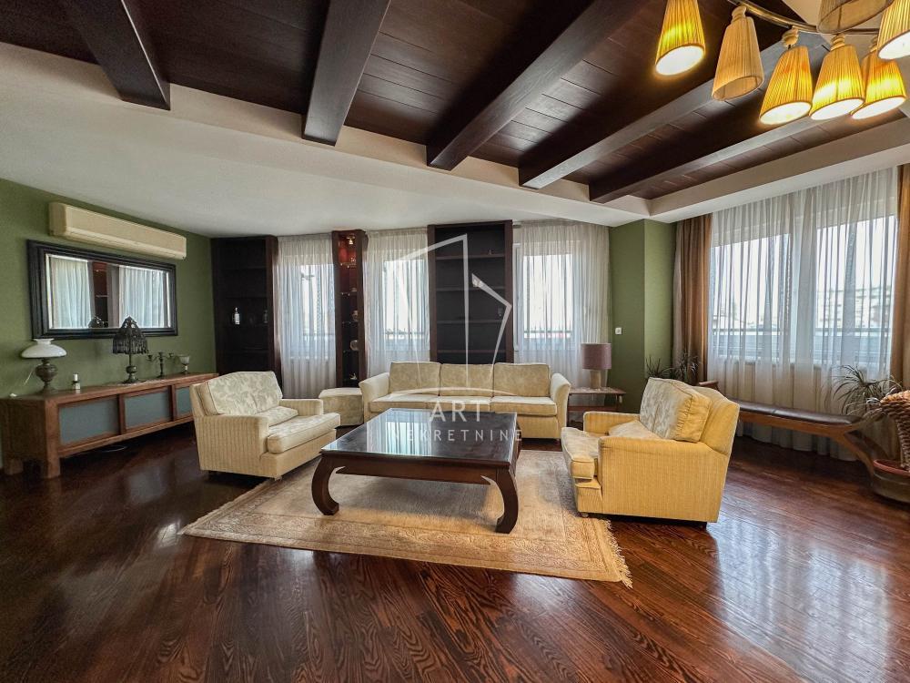 Dr Dragoslava Popovića, Trosoban stan za izdavanje, 120m2, 1.600€