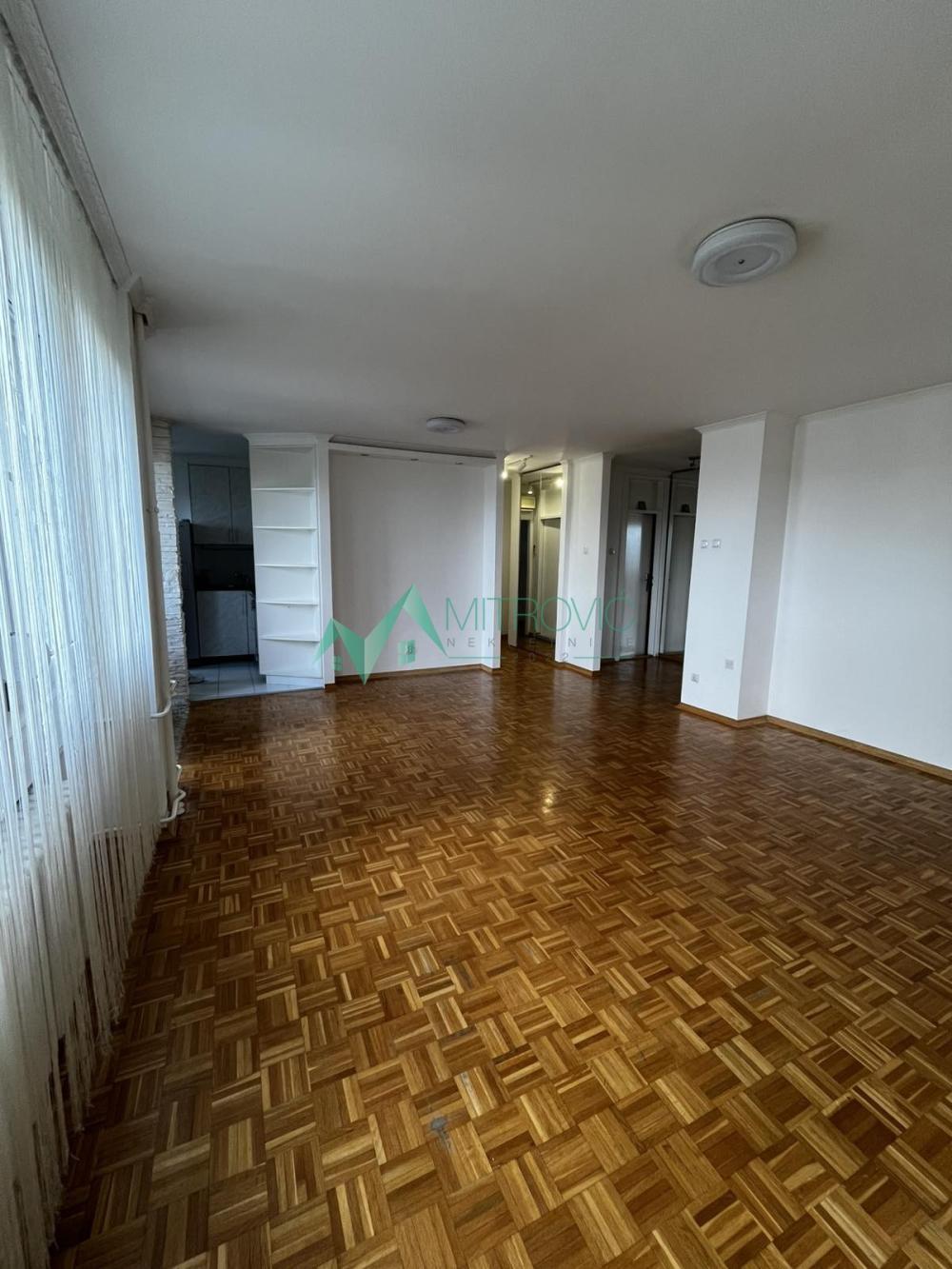 Dvosoban stan na prodaju, 60m2, 177.160€
