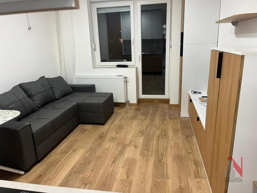 VESELINA MASLESE, Jednosoban stan za izdavanje, 25m2, 300€