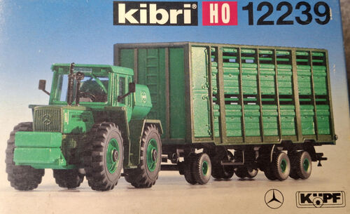 NEW! Kibri 12239 Mercedes-Benz Tractor with a 3-Axle Trailer for Transporting Animals