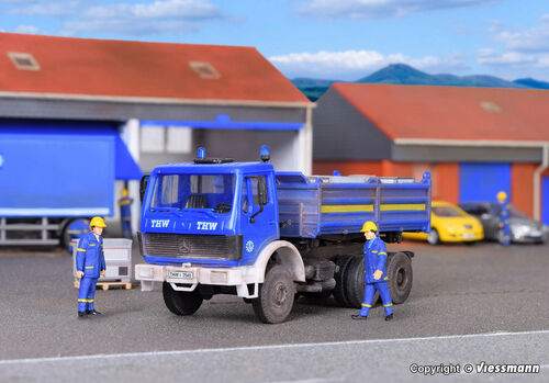 NEW! Kibri 18457 Mercedes-Benz 3-Axle Tipper