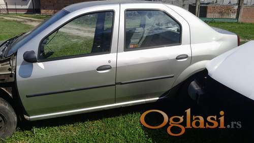 Prednja leva vrata dacia logan