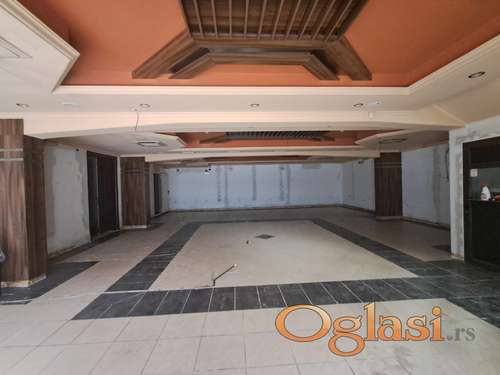 Poslovna zgrada spratnosti Su+P+2 na Bulevaru oslobođenja, 522m2