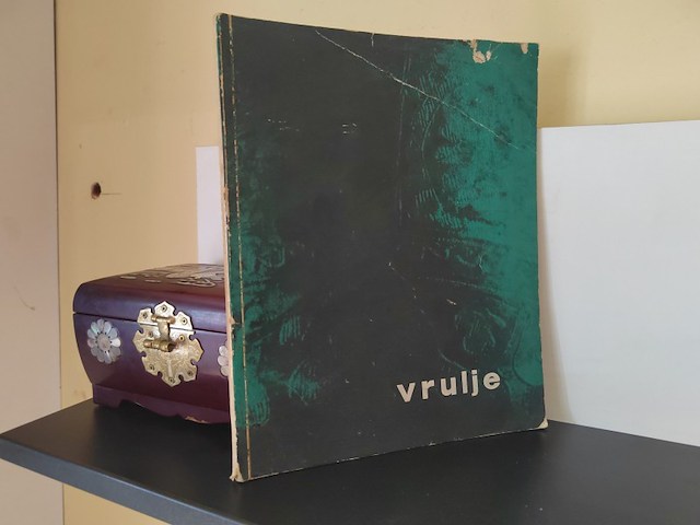 Vrulje - glasilo Narodnog muzeja u Zadru