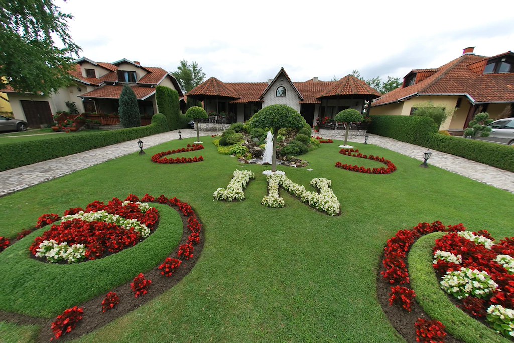 Vila IN