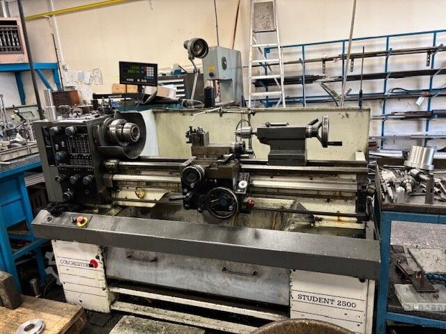 Univerzalni strug
Colchester Student 2500