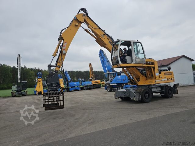 Manipulator materijala
Liebherr A904 C