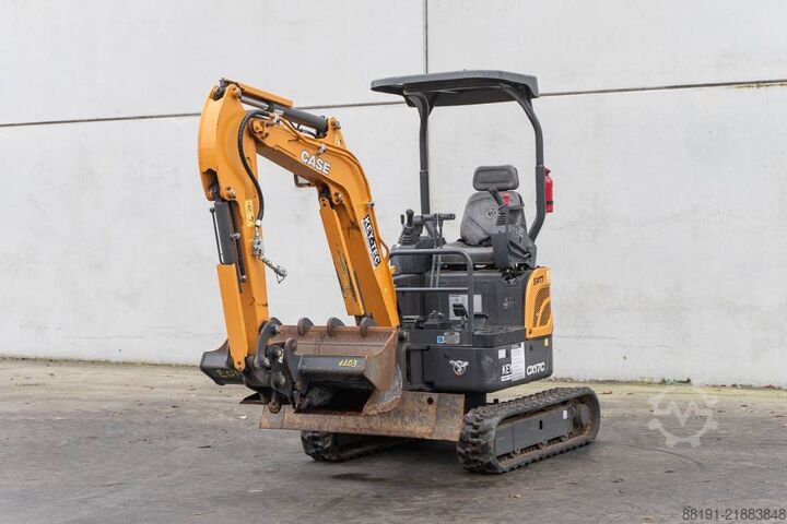 Mini bager
CASE CX 17 C