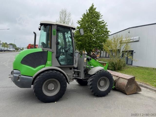 Utovarivač
ATLAS AR65