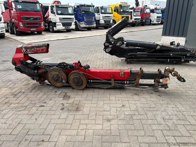 Dizalica sa kranom
HMF Hermeler Maschinenbau FJ5 + 3x hydraulic extendable