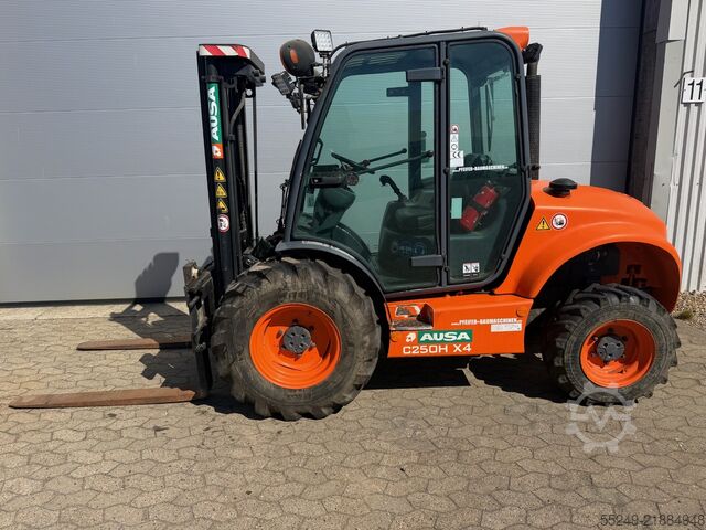 Terenski viljuškar
AUSA C 250 H X4
