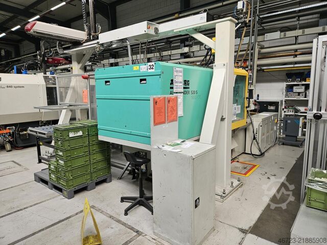 Mašina za brizganje plastike
Arburg Allrounder 520 S 1600-170