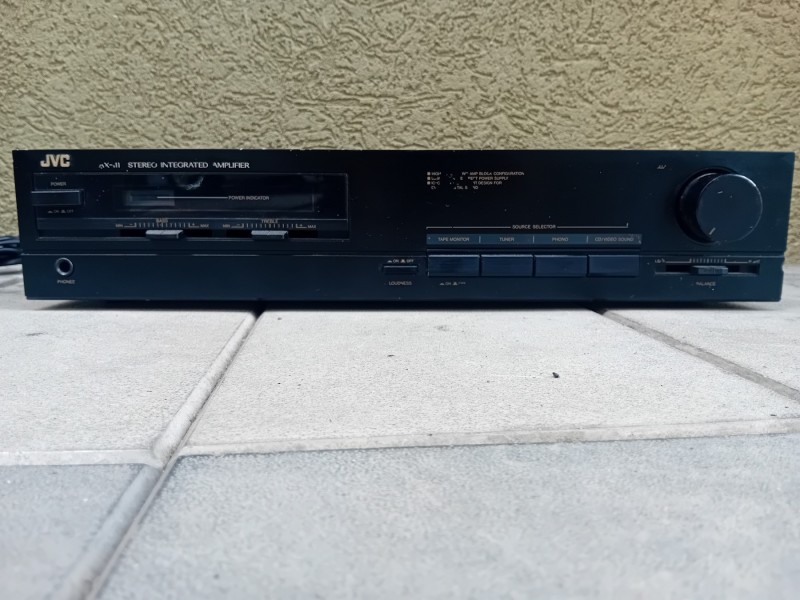 AX-111XBK JVC