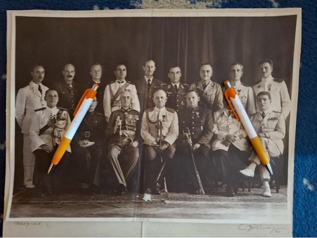 Jugosl. general sa atašeima, Beograd, 1935?